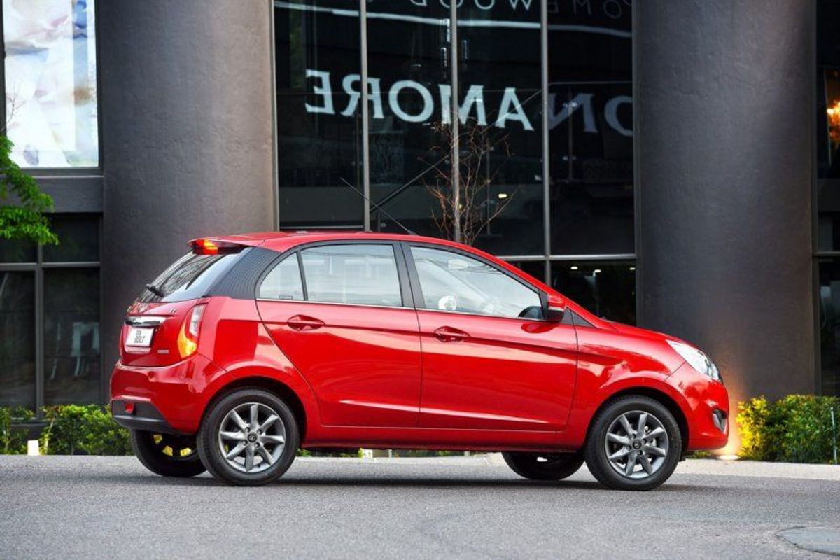 Tata Bolt (2015) First Drive