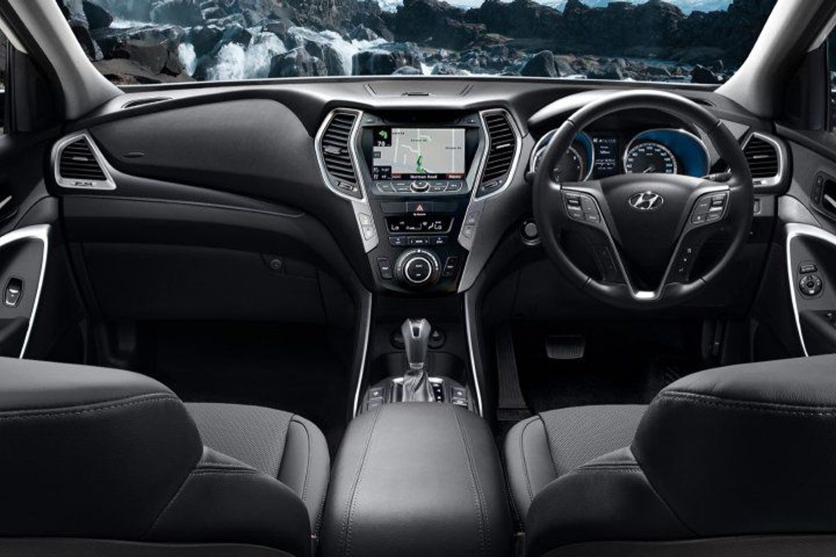Hyundai Santa Fe (2015) First Drive