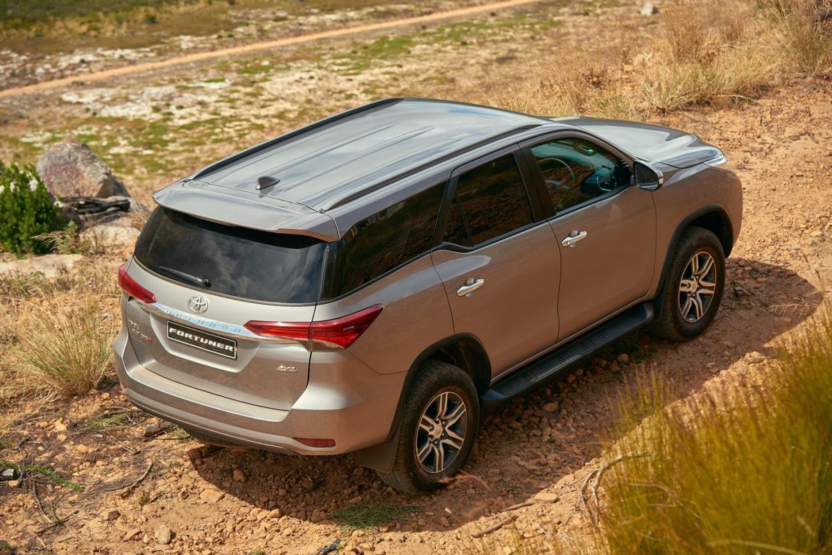 Toyota Fortuner (2016) First Drive