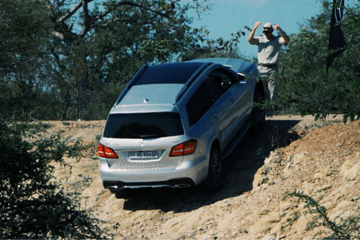 Mercedes-Benz GLS (2016) First Drive