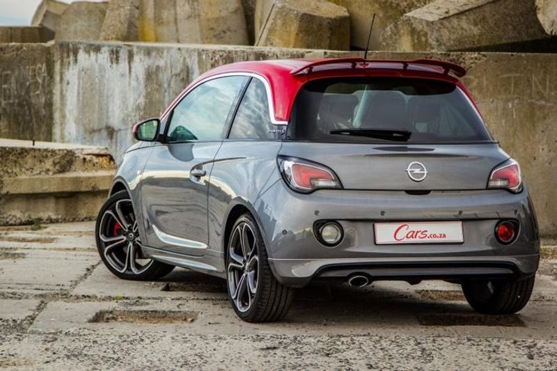 Opel Adam S (2016) Review