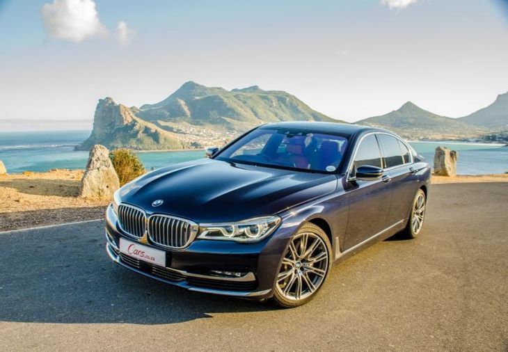 BMW 750i Design Pure Excellence (2016) Review