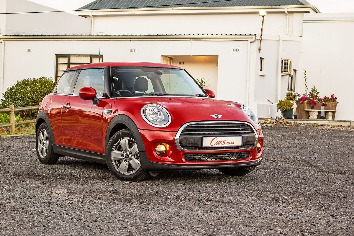 Mini One (2016) Review