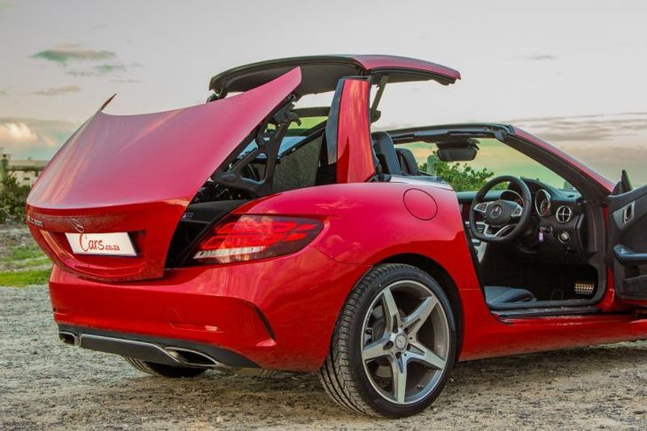 Mercedes-Benz SLC300 (2016) Review