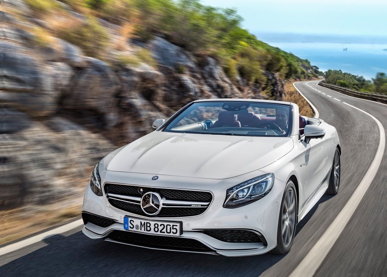 Mercedes-Benz S-Class Convertible Cruises Into SA