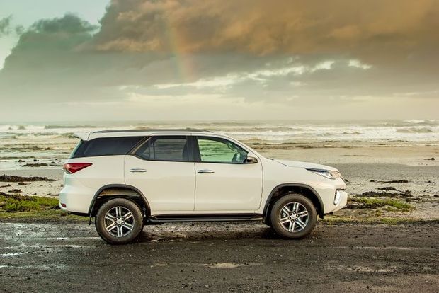 Toyota Fortuner 2.4GD-6 (2016) Review