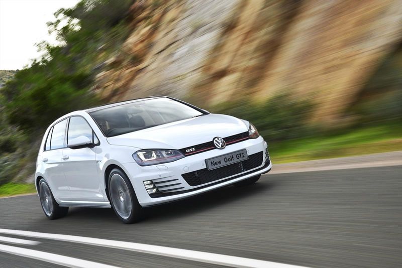 Volkswagen Golf 7 (2016) Specs & Price