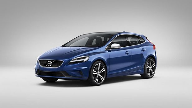 Volvo V40 Facelift (2016) Specs & Pricing