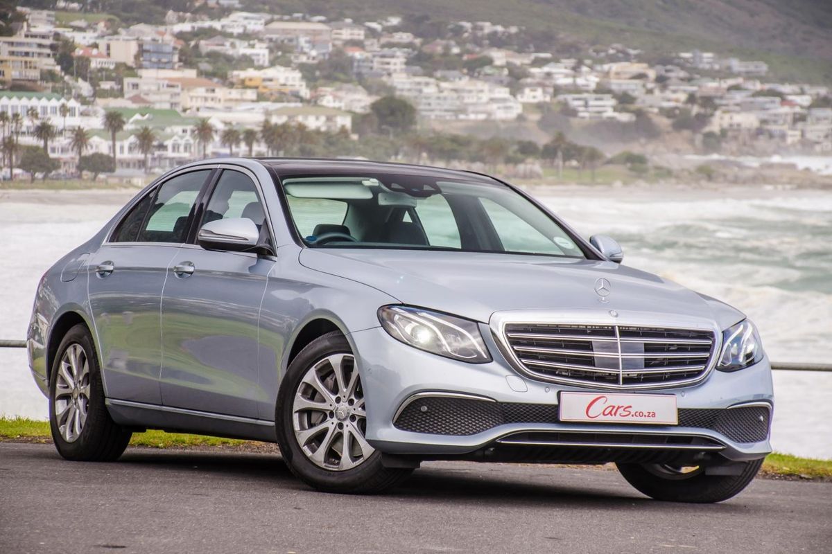 Mercedes-Benz E350d Exclusive (2016) Review
