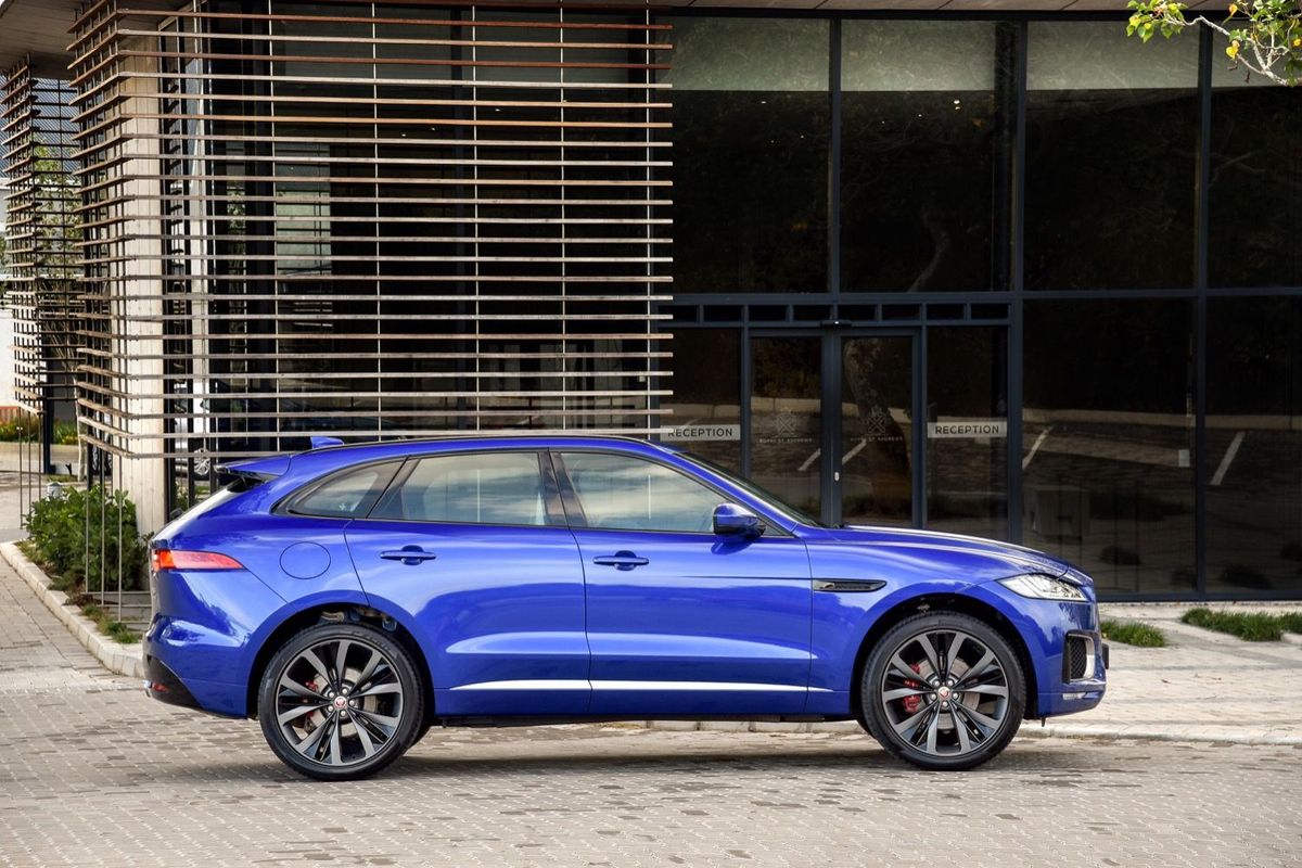 Jaguar F-PACE (2016) First Drive