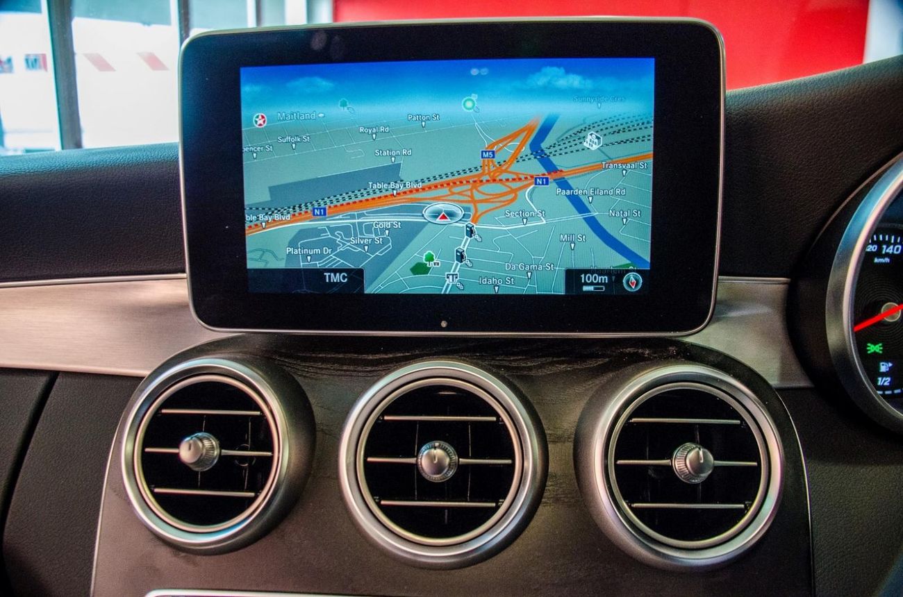 Mercedes-Benz C300 Coupe (2016) Review