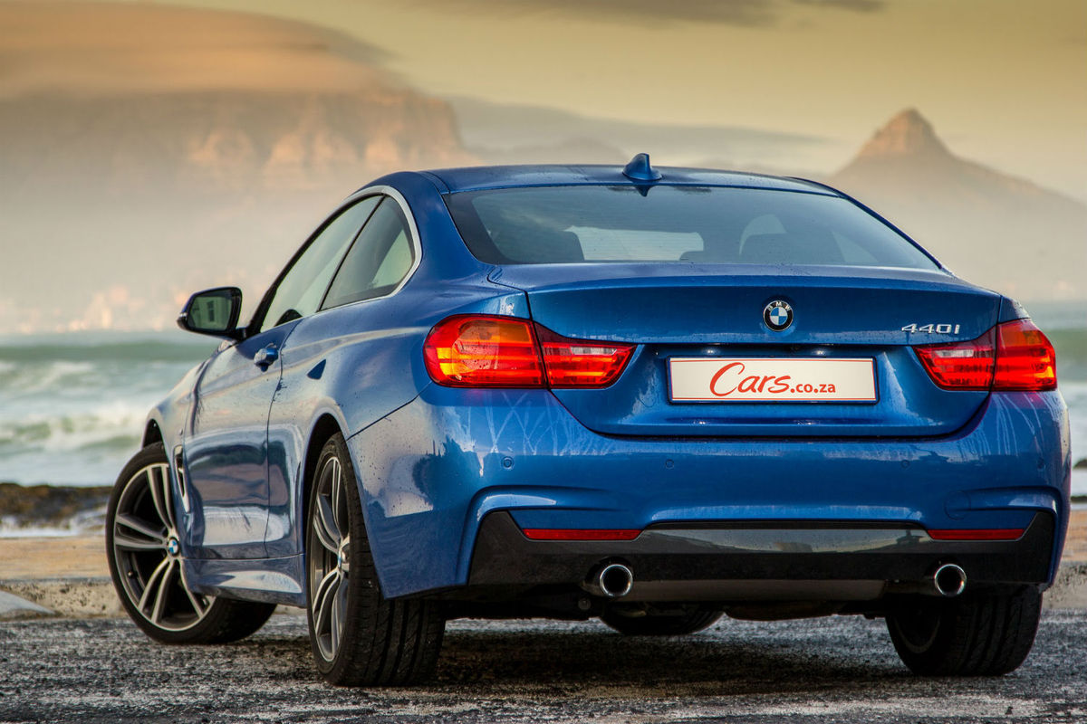 BMW 440i Coupe M Sport (2016) Review