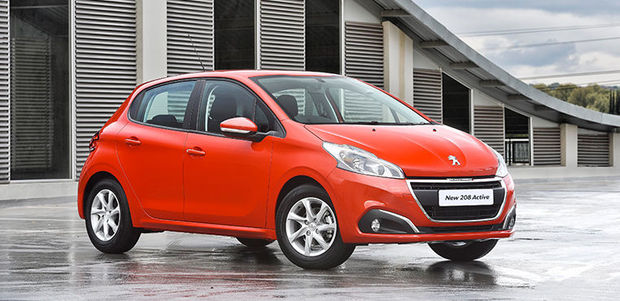 Best Compact Hatches Under R250 000