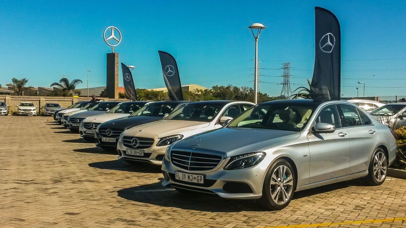 Mercedes-Benz C350e (2016) First Drive