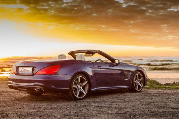 Mercedes-Benz SL500 AMG Line (2016) Review