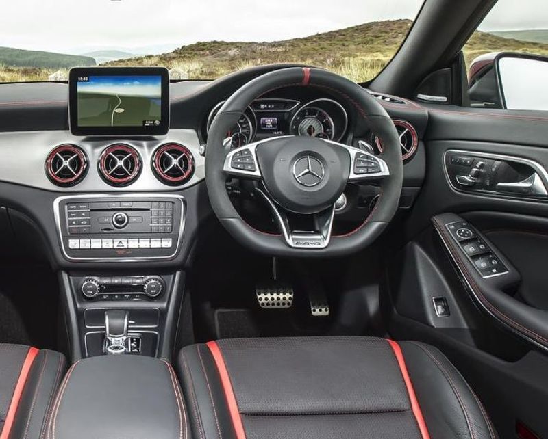 Mercedes-AMG CLA 45 4Matic (2016) Review