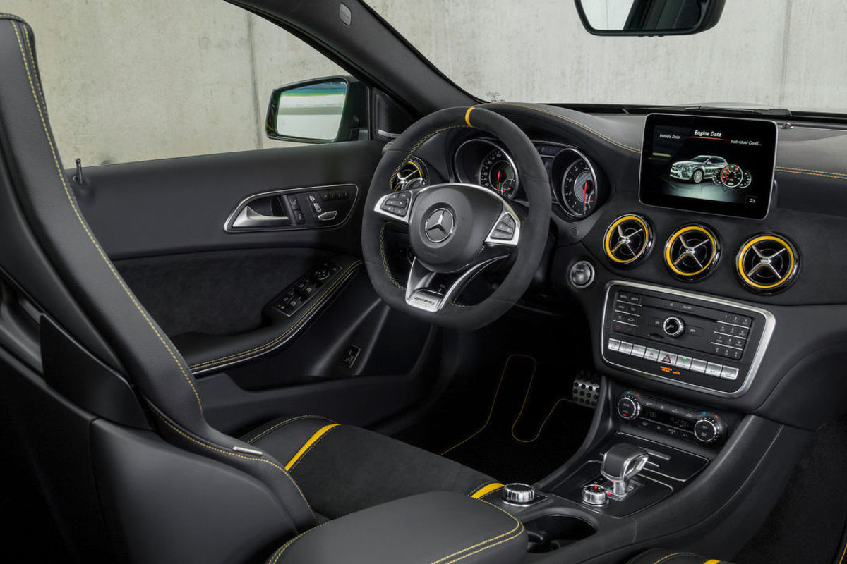 Facelifted Mercedes-Benz GLA Shown