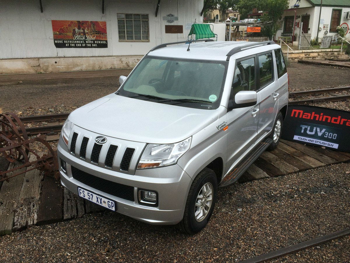 Mahindra TUV300 (2017) First Drive