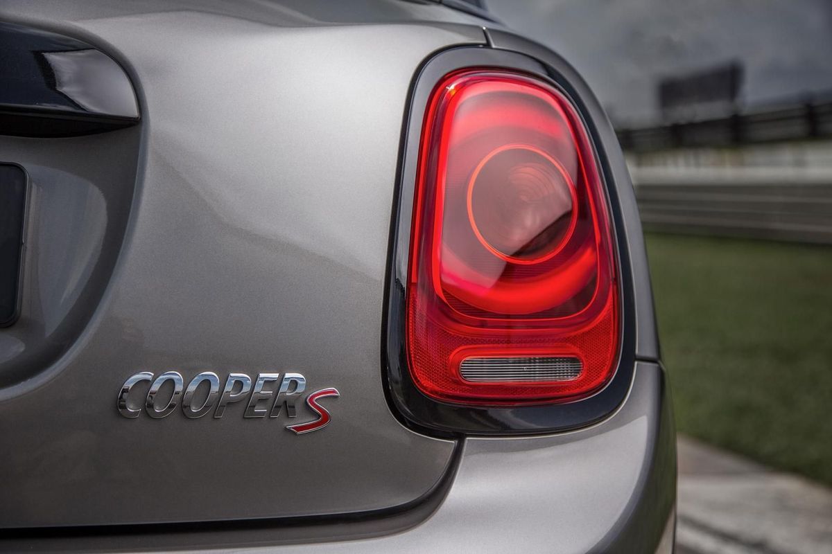 Mini Cooper S Special Edition (2017) Specs & Price