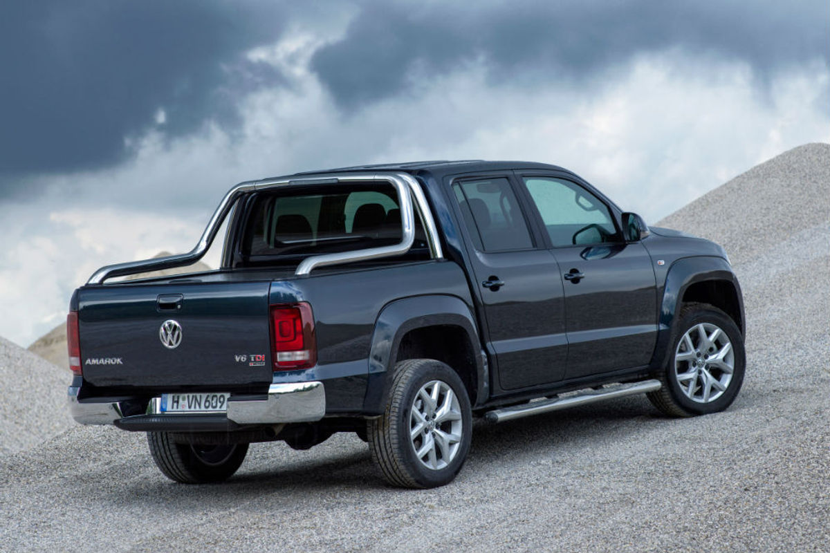 Volkswagen Amarok 3.0 V6 TDI (2017) International First Drive