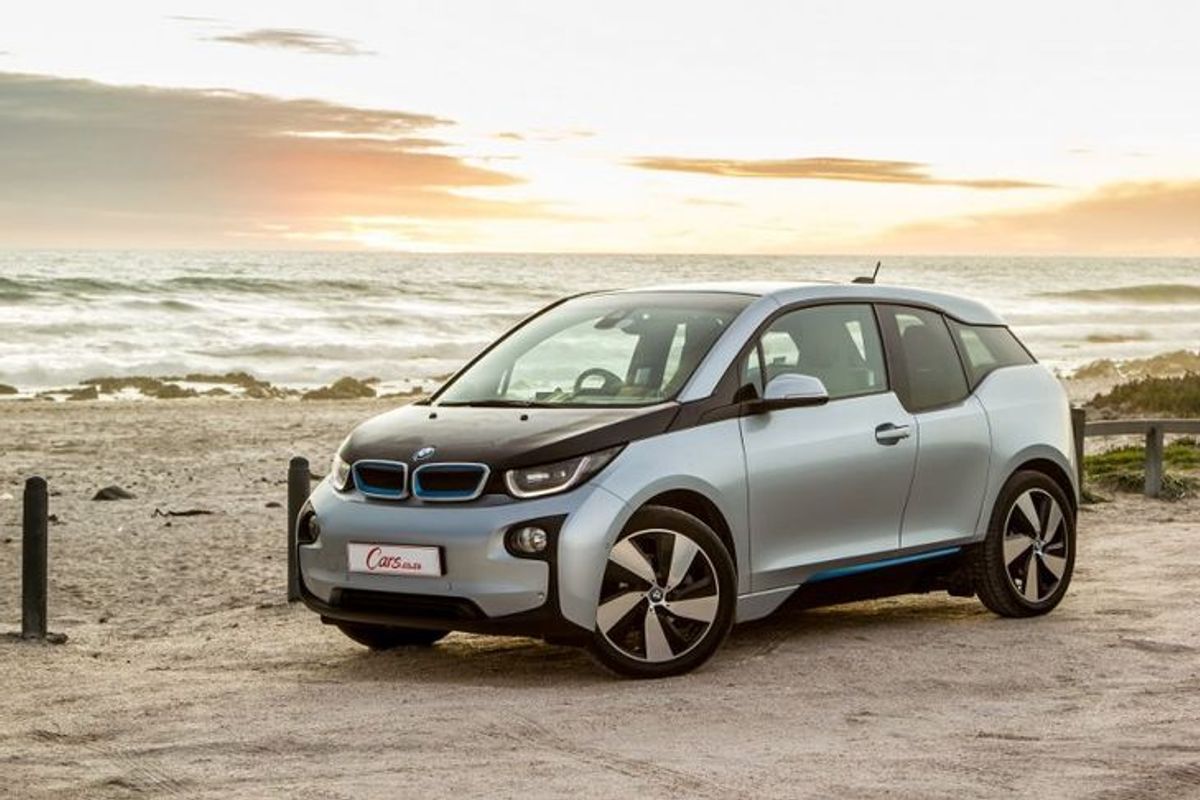 BMW i3 Range Extender (2015) Review