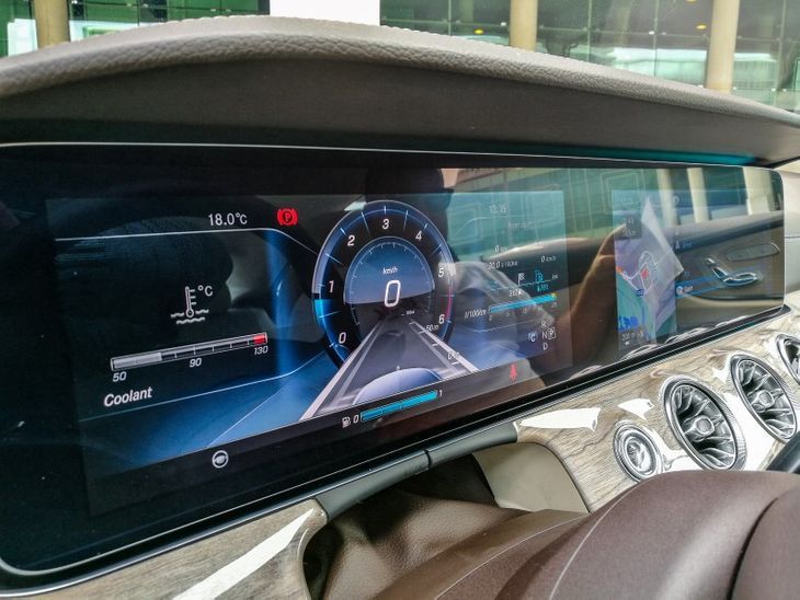 Mercedes-Benz E-Class Coupe (2017) International First Drive - Cars.co ...