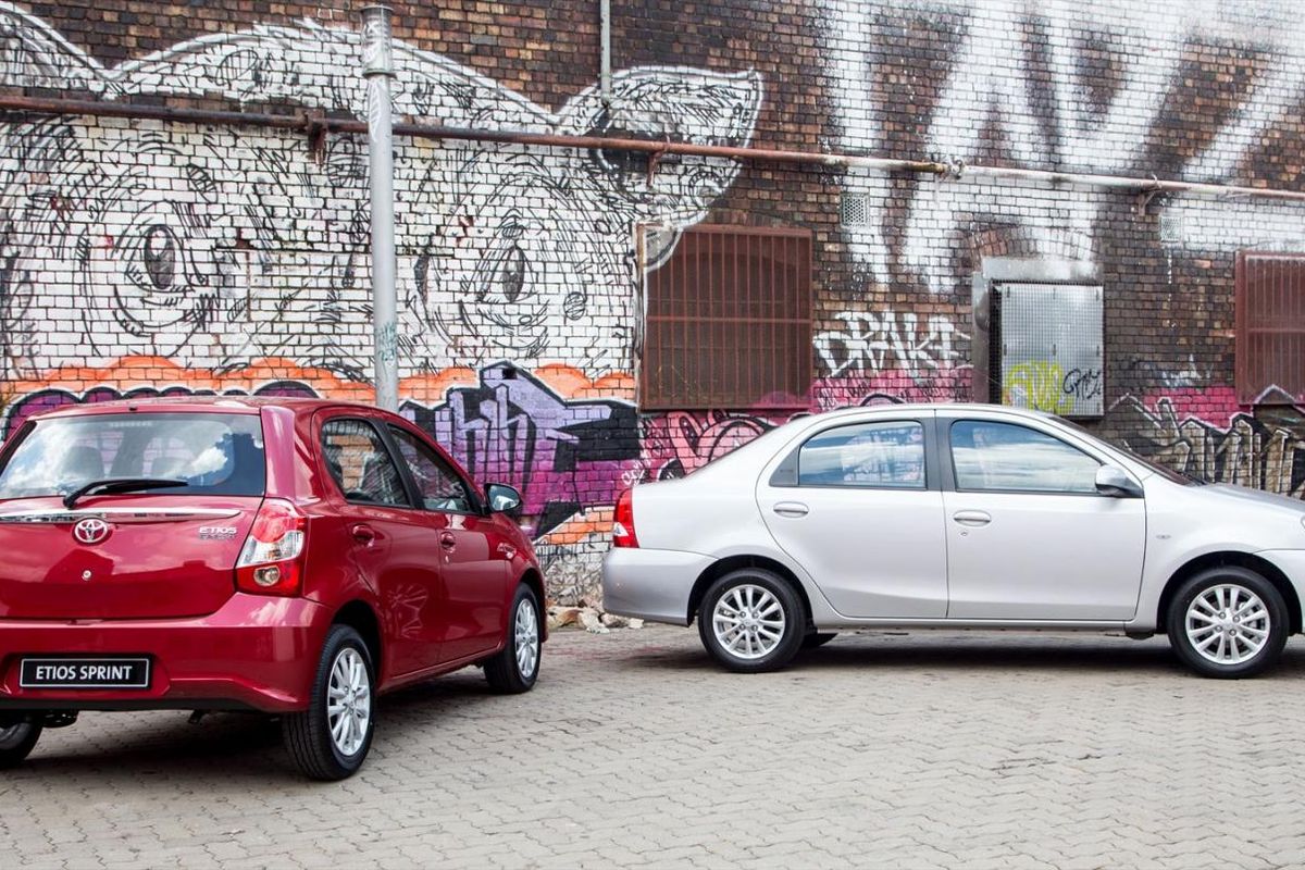 Toyota Etios 1.5 Sprint (2017) Specs & Pricing