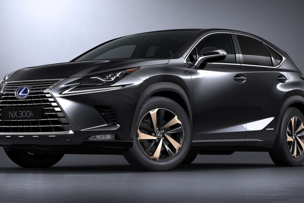 Facelifted Lexus NX Shown in Shanghai