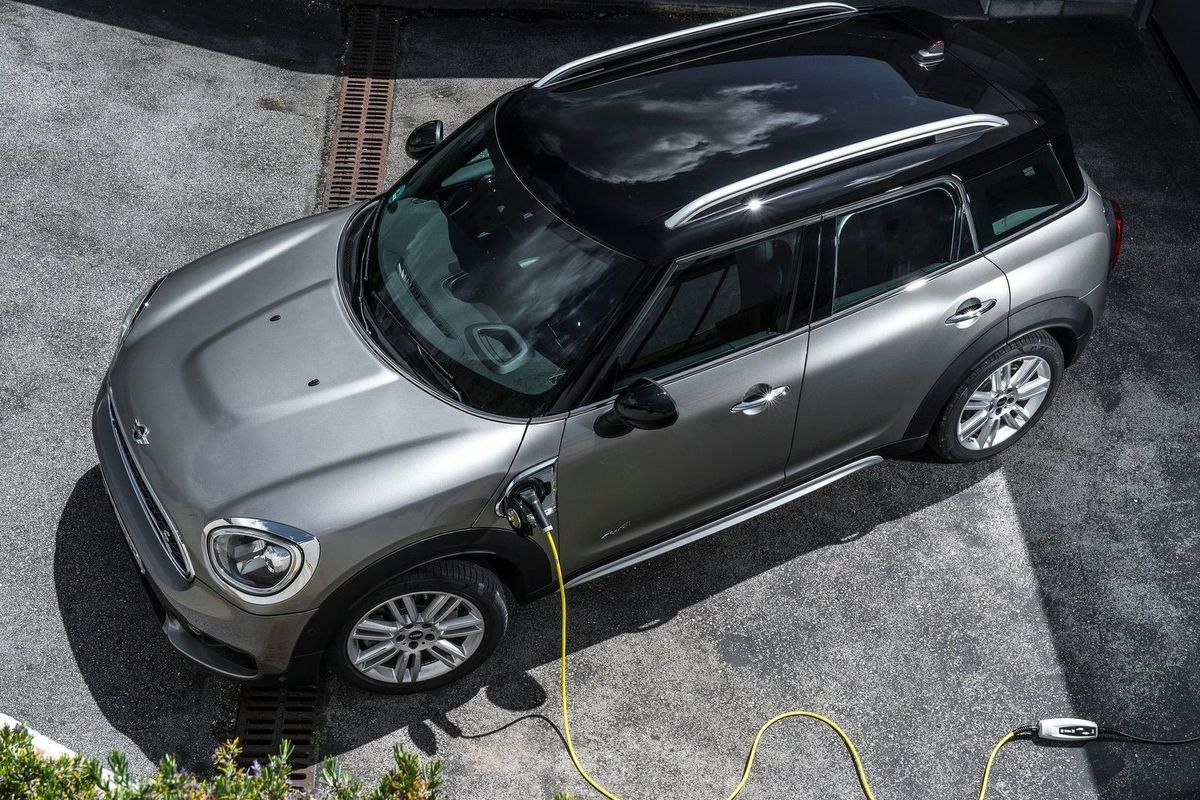 Mini Countryman Plug-in Hybrid Announced