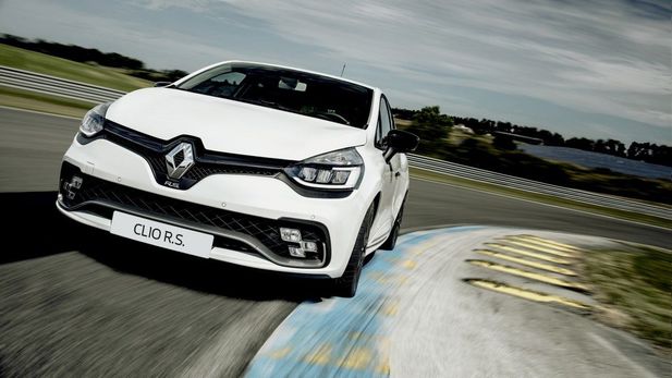 Renault Clio RS (2017) Specs & Price