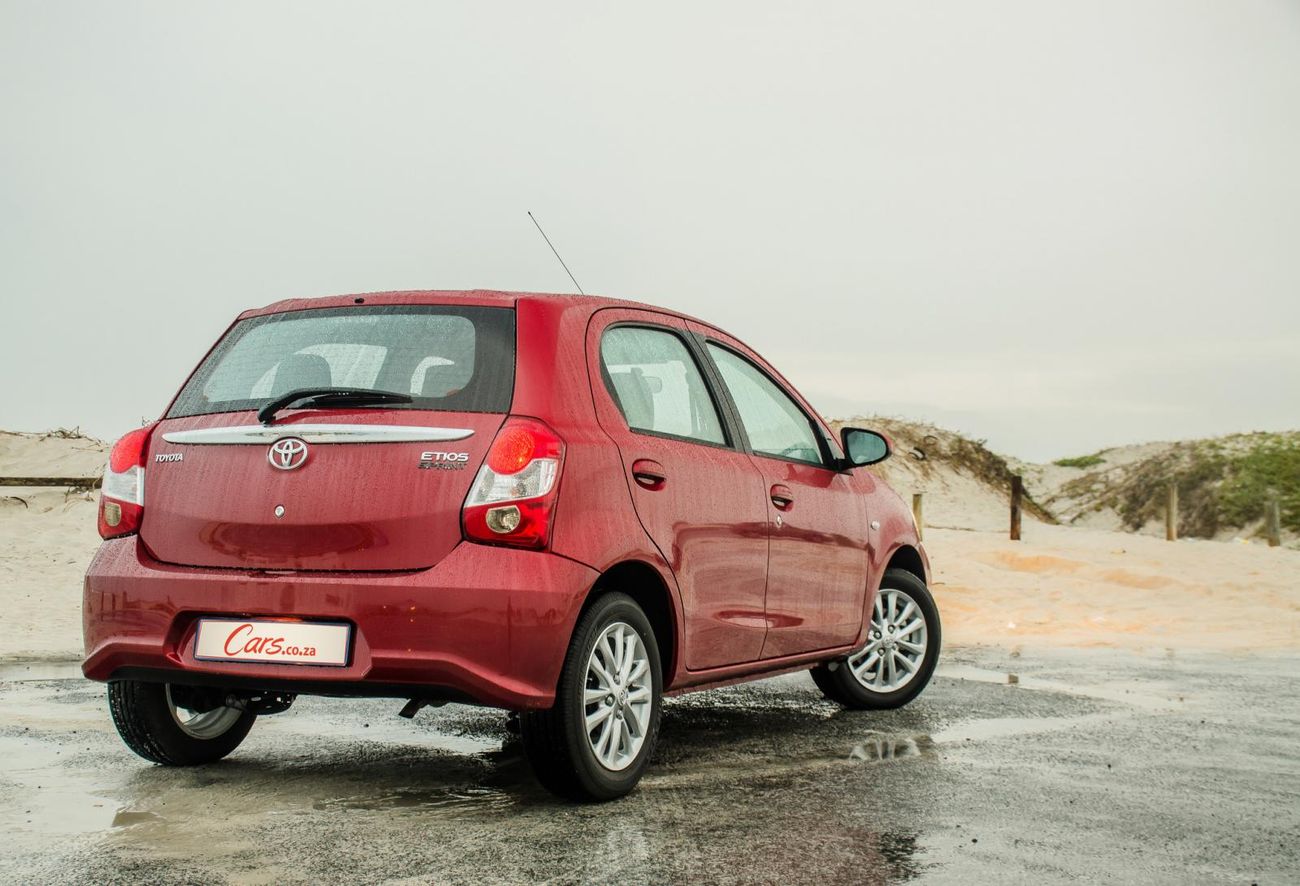 Toyota Etios 1.5 Sprint (2017) Quick Review