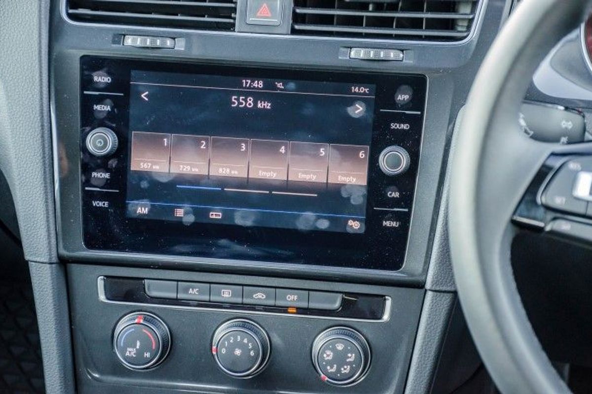 Volkswagen Golf 1.0 TSI Comfortline (2017) Quick Review