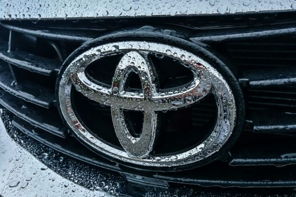 Toyota Etios Logo Toyota Etios Diesel TRD Sportivo Price, Specs,