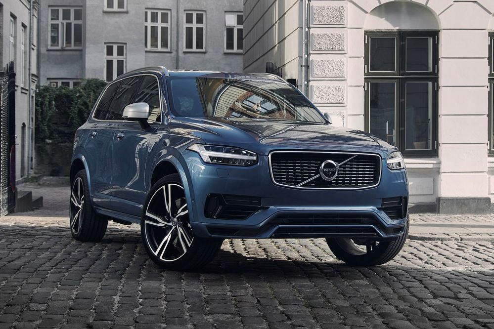 Volvo to go "fully electrified" from as early as 2019