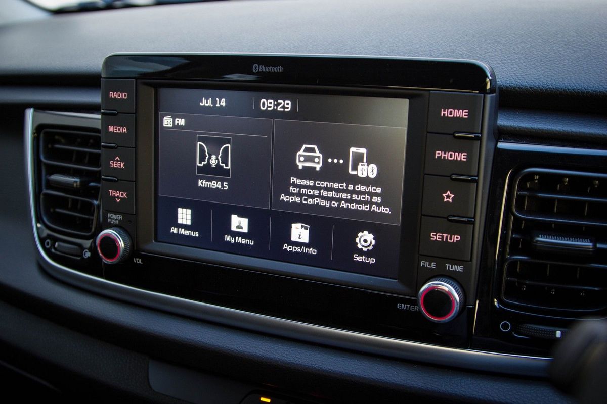 Kia Rio (2017) Review