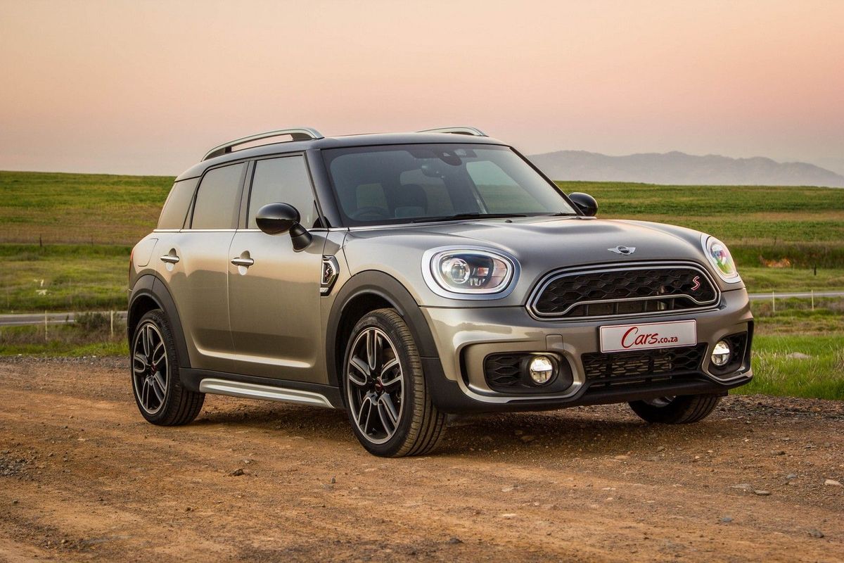 Mini Countryman (2021) Review