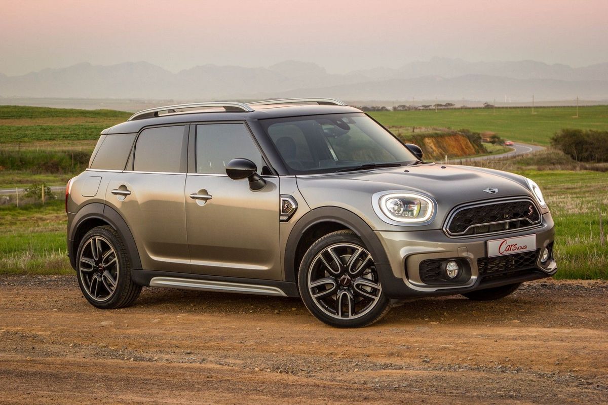 Mini Countryman (2021) Review