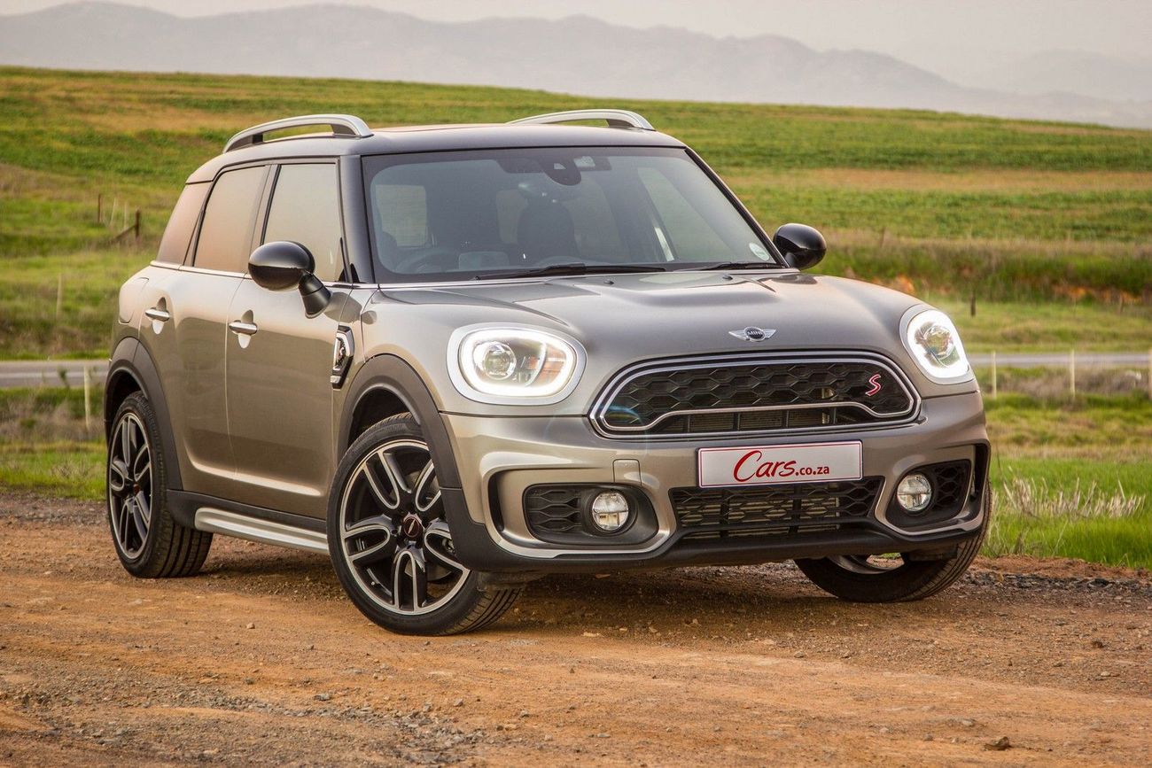 Mini Countryman (2021) Review
