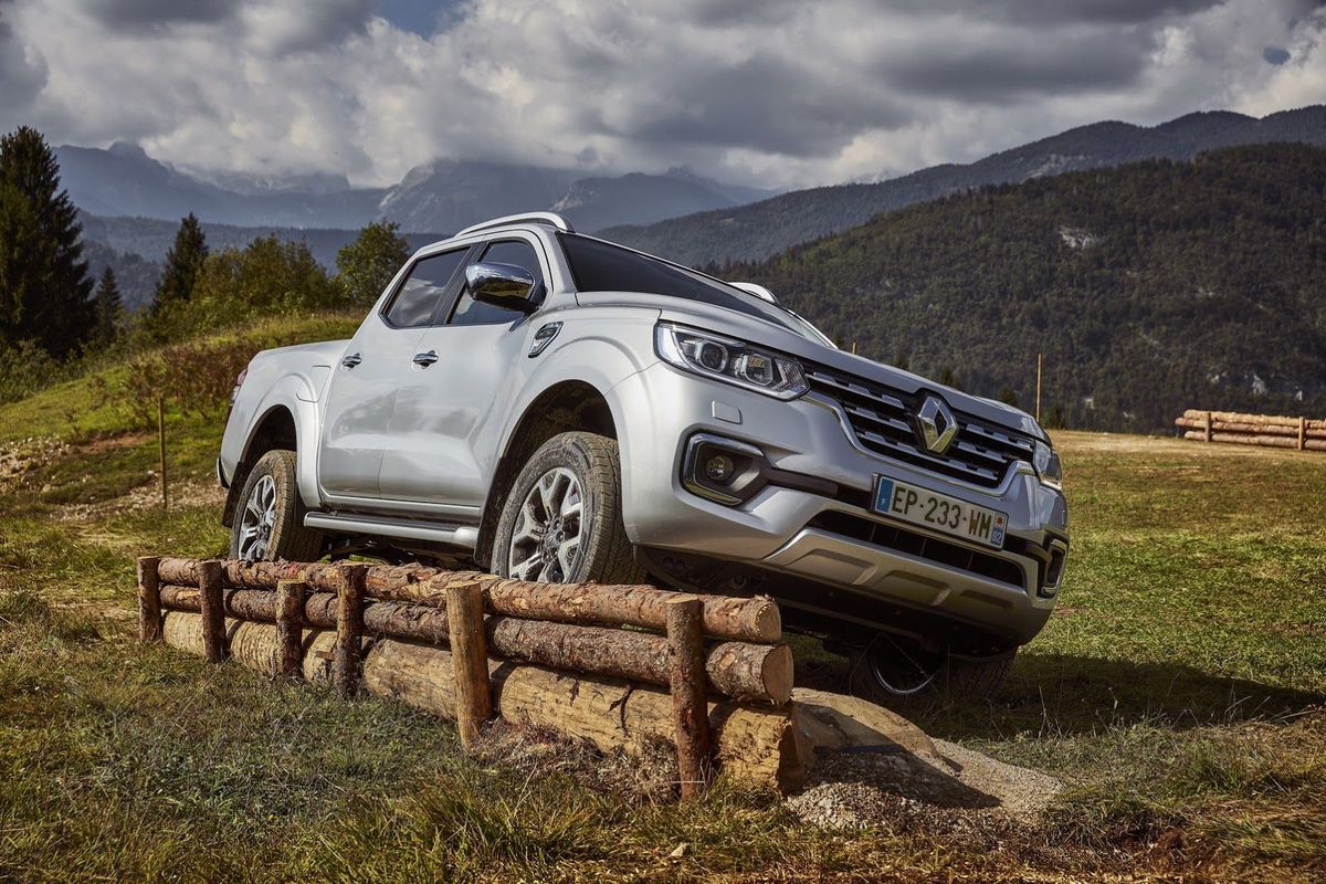 Renault Alaskan Launches in Europe, Coming to SA in 2018