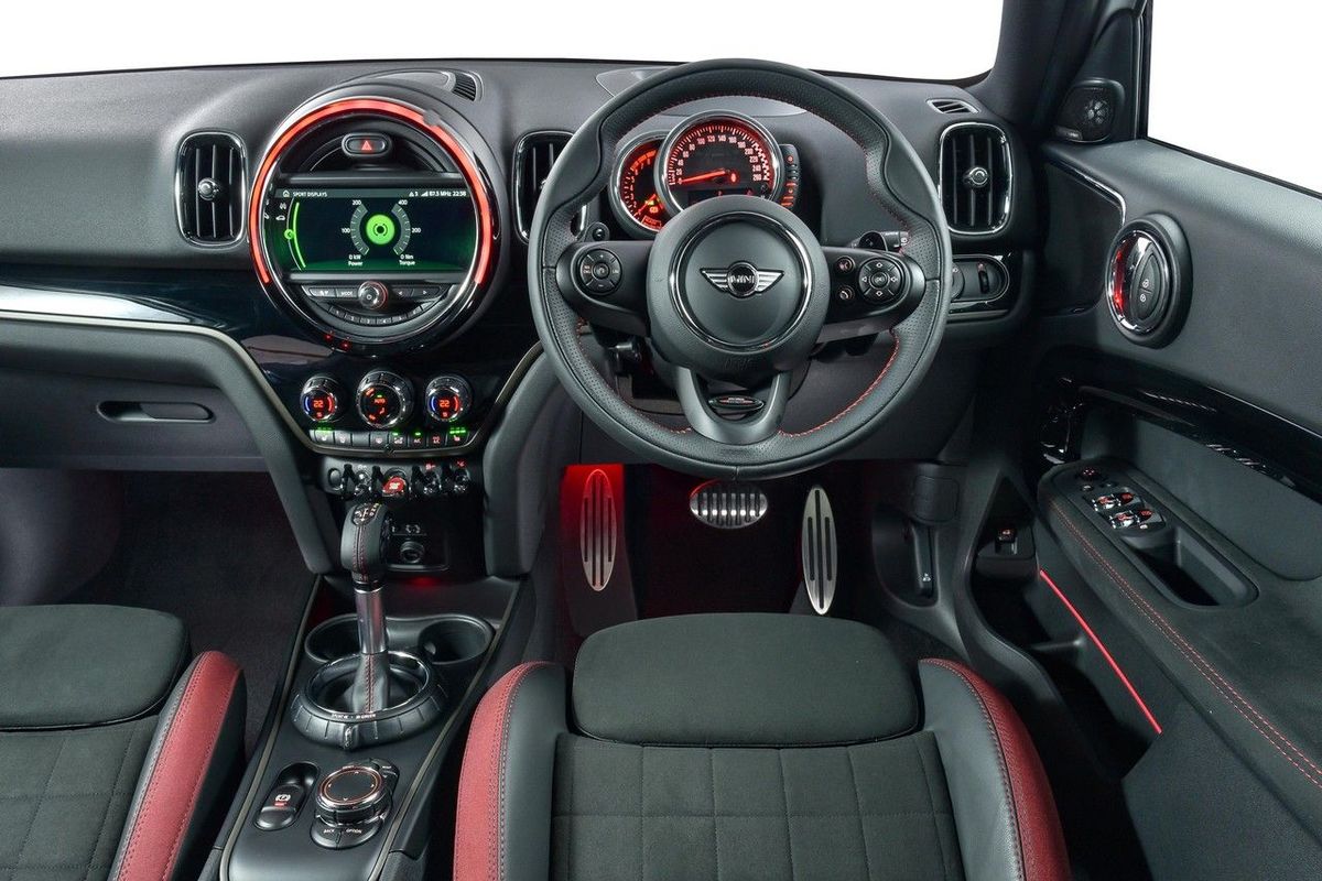 Mini Countryman JCW Automatic (2017) Quick Review