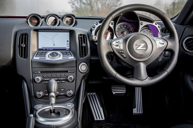 Facelift Nissan 370Z (2017) Launch Review