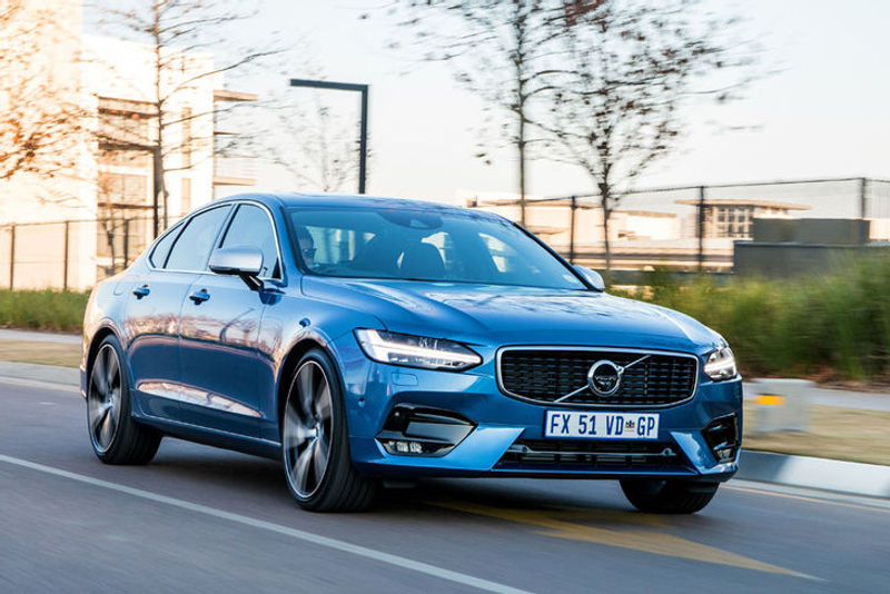 3 Reasons Why Volvo S90 is a #CarsAwards Finalist