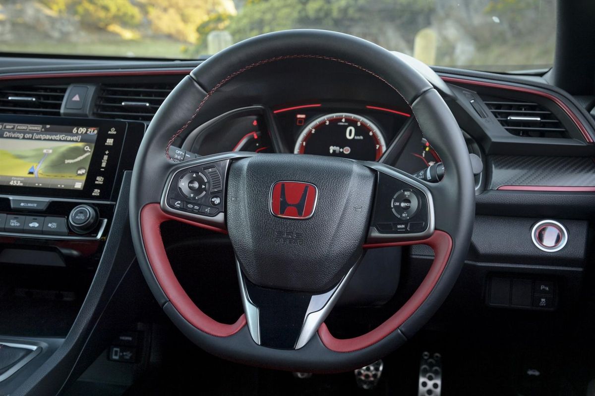 Honda Civic Type R (2018) Review [w/Video]