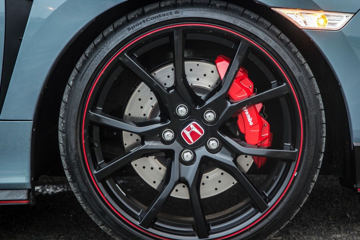 Honda Civic Type R (2018) Review [w/Video]