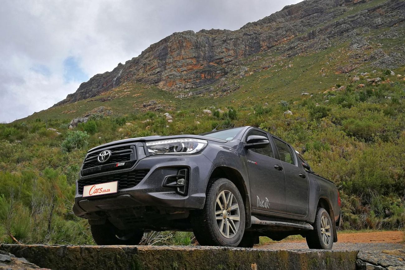 Toyota Hilux 2.8GD-6 Double Cab 4x4 Raider Dakar (2018) Quick Review