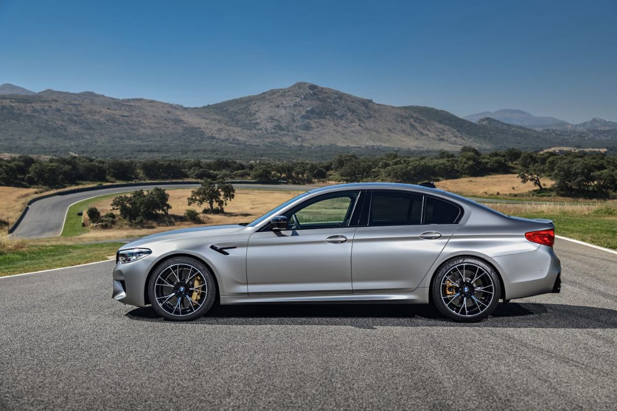 BMW M5 Competition (2018) Specs & Price