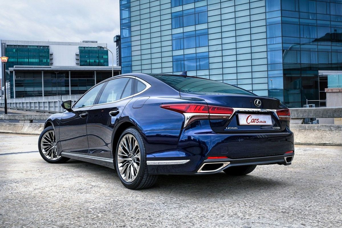 Lexus LS 500 (2018) Review