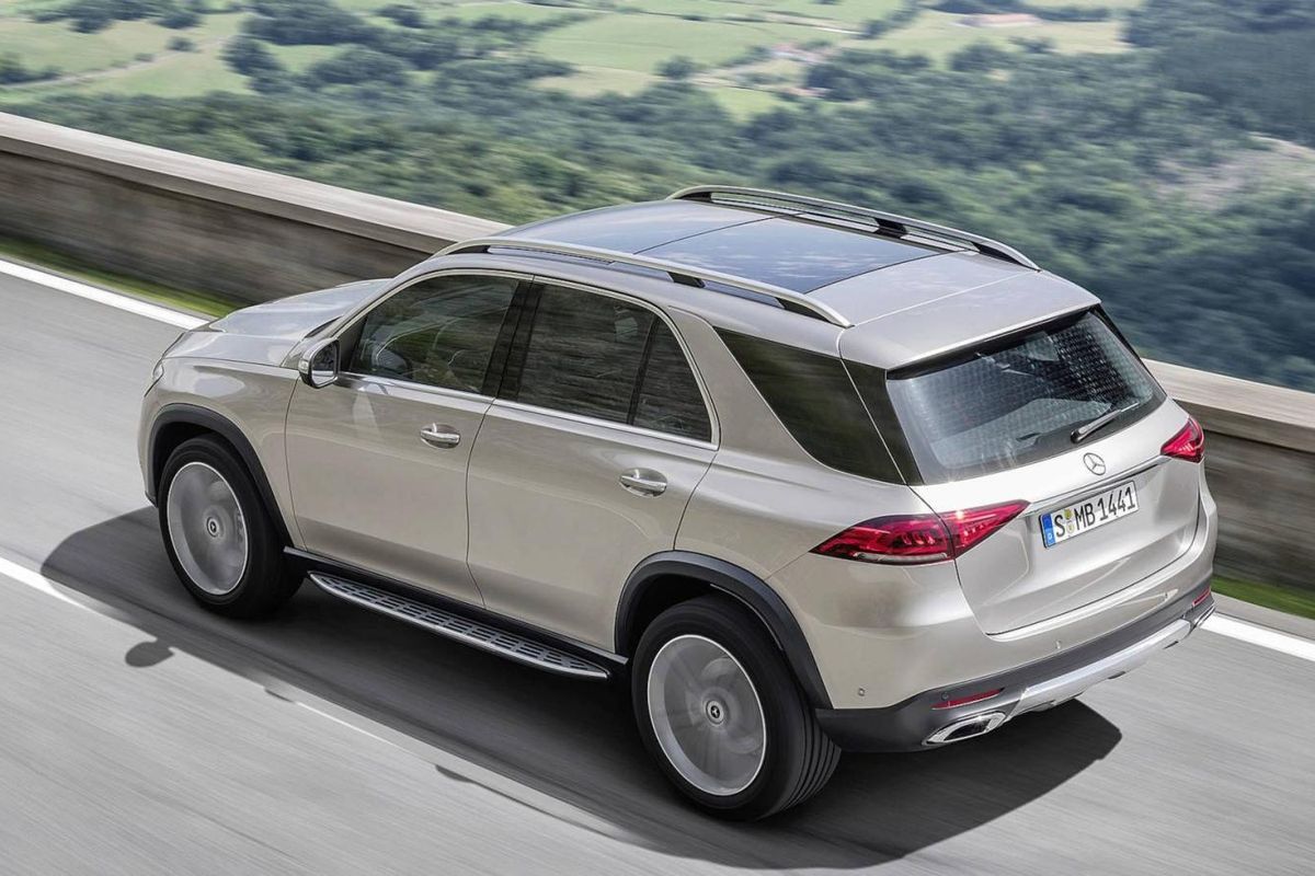 New Mercedes-Benz GLE Revealed