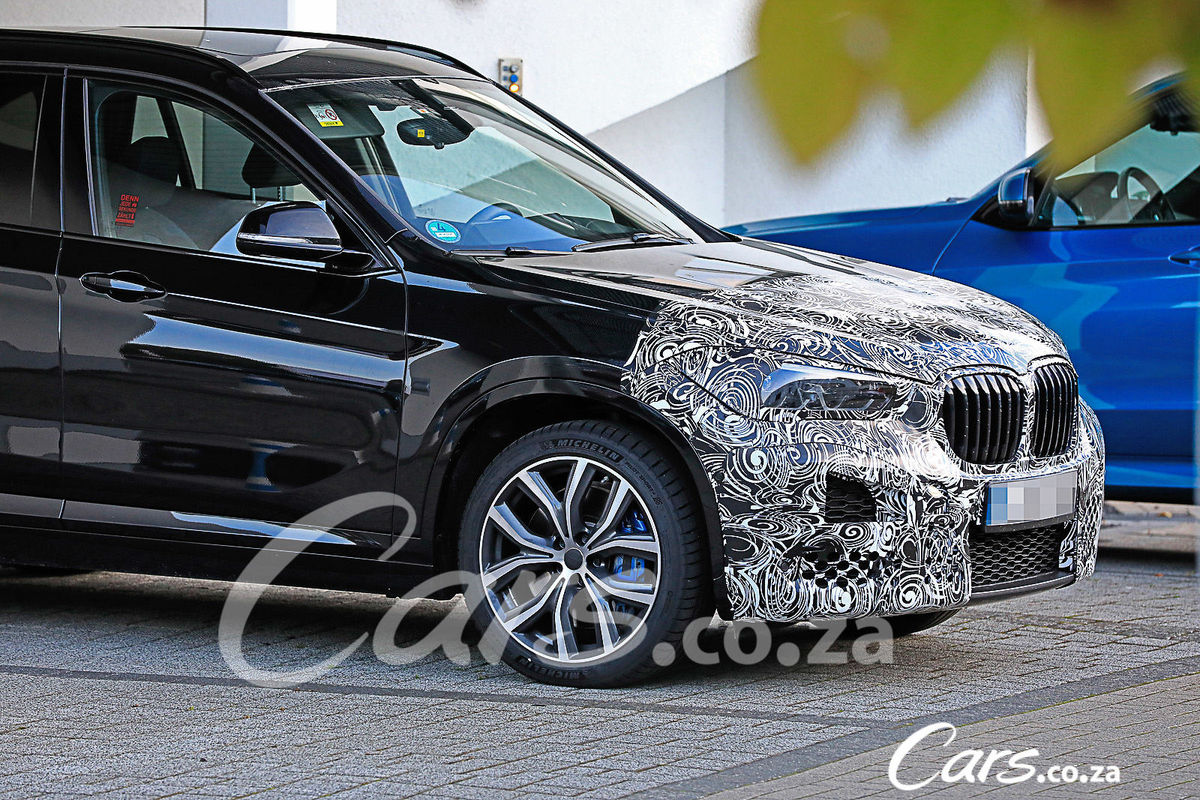Spy Shots: Facelifted BMW X1 with M Performance model