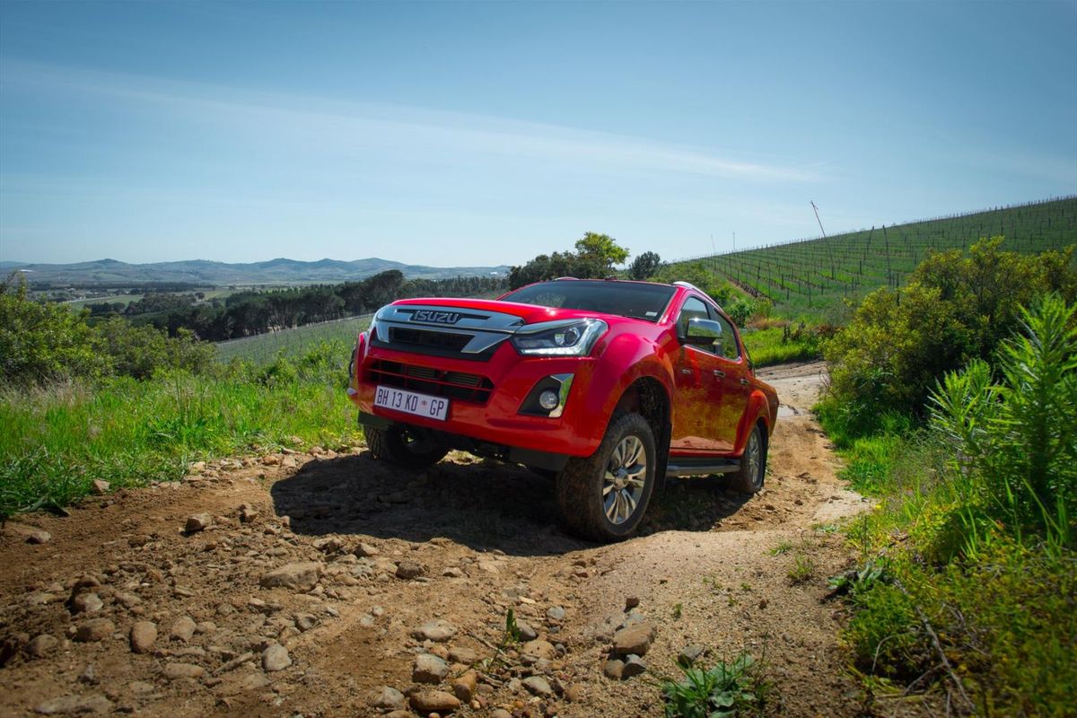 Isuzu D-MAX (2018) Specs & Price